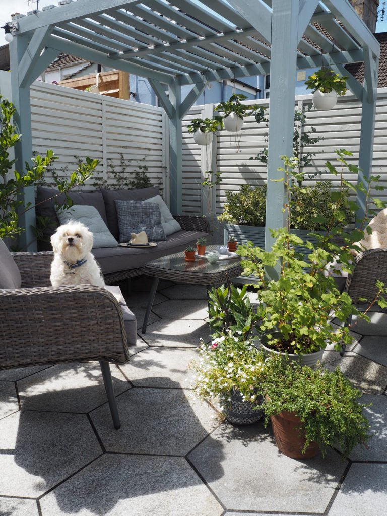 8 Ideas For Creating An Outdoor Garden Room | Maxine Brady | Interior ...