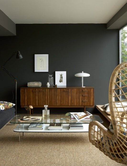 11 Chic Rooms That Will Make You Want To Paint Your Walls Dark / AD ...