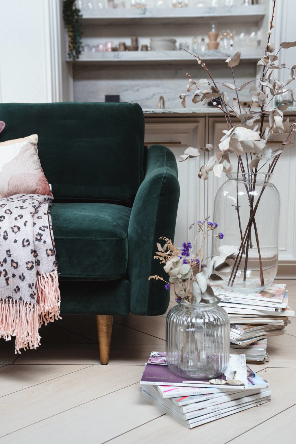 What Is An Interior Stylist And How To Become One Right Now | Maxine Brady