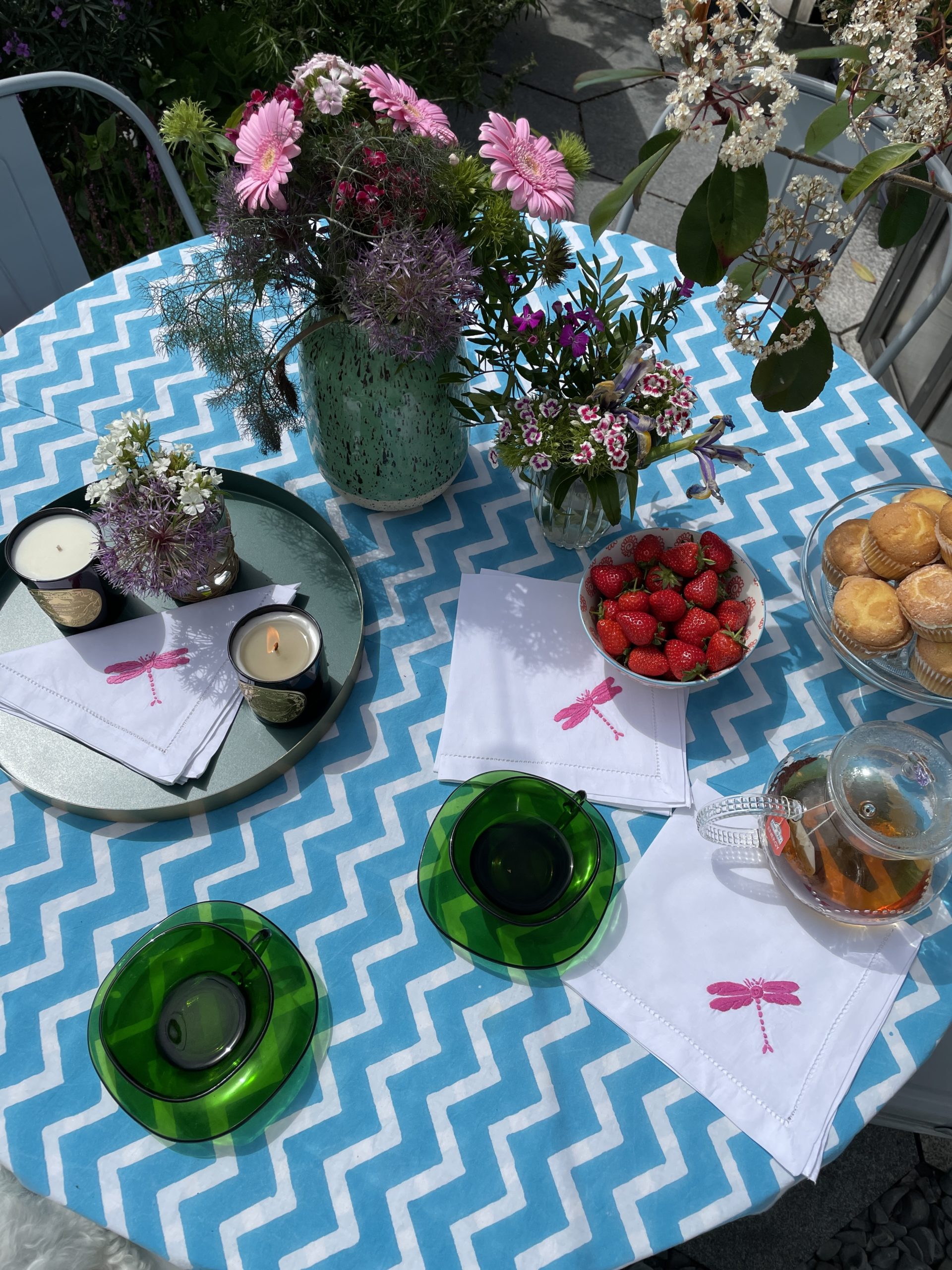 4 Summer Tea Party Styling Ideas With Ahmad Tea | Maxine Brady
