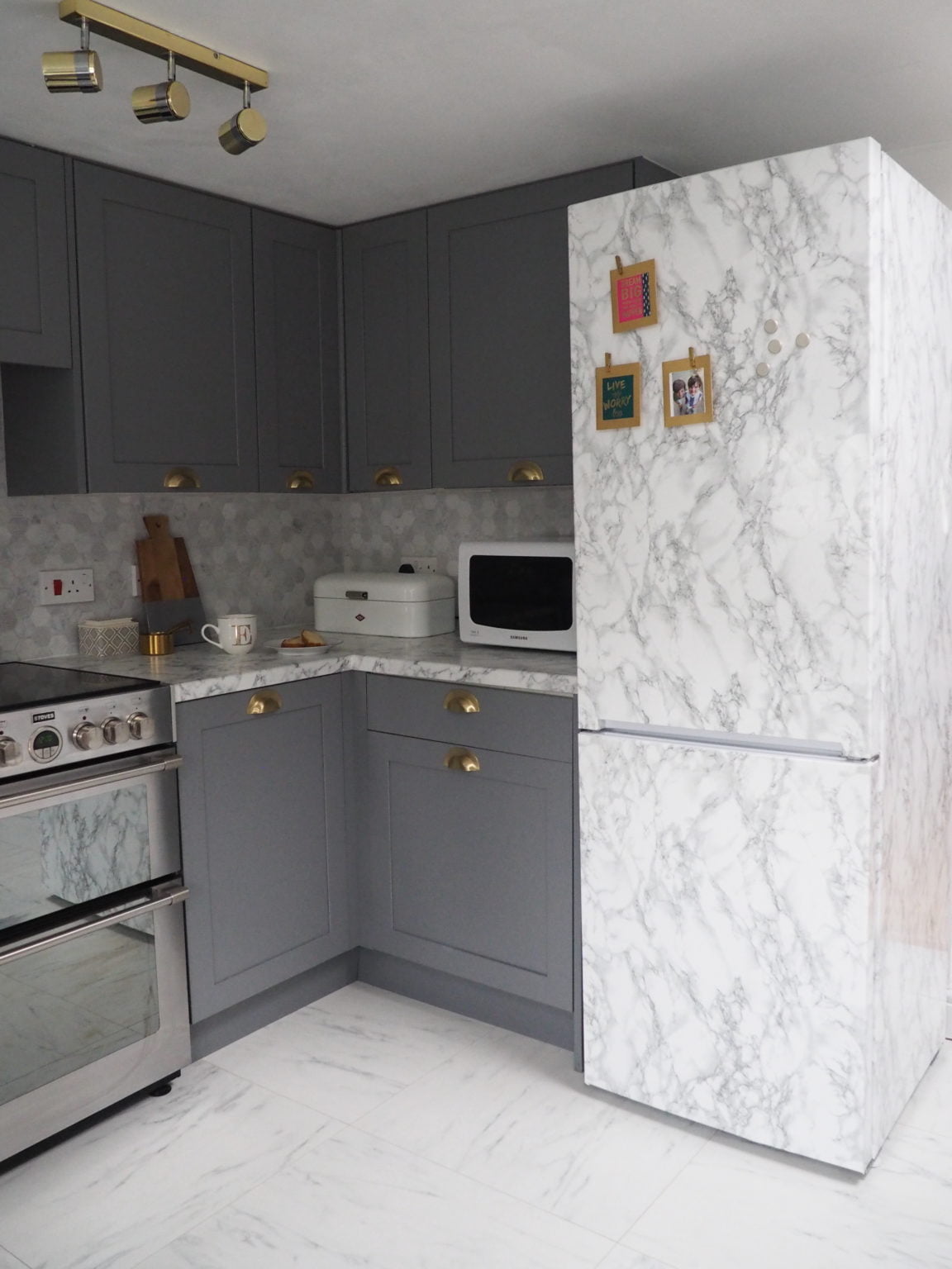 How To Makeover A Fridge For £10 With This Clever DIY Hack