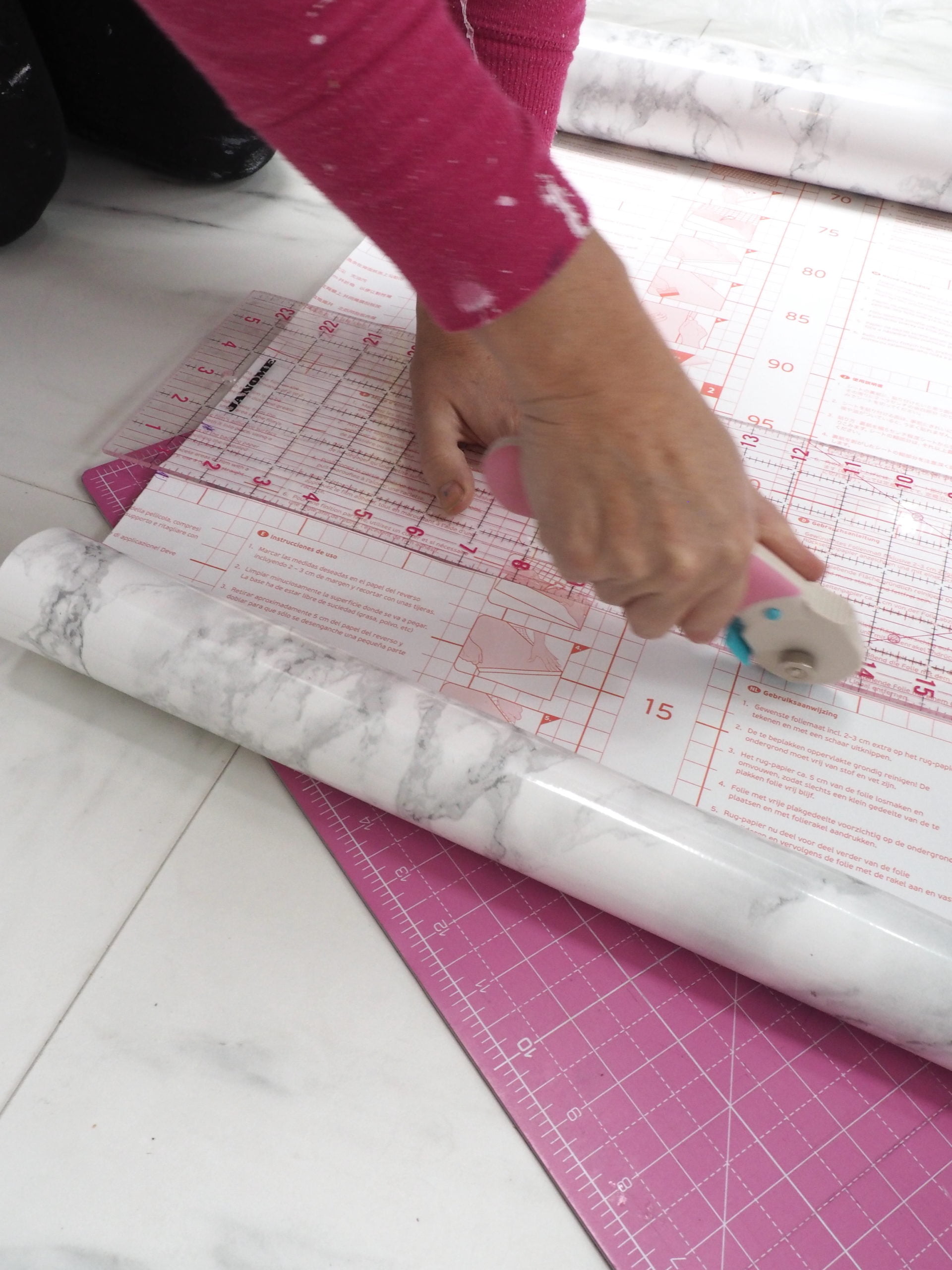 How To Makeover A Fridge For £10 With This Clever DIY Hack