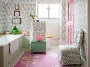 11 Chic Rooms Will Make You Want To Decorate With Wallpaper right now ...